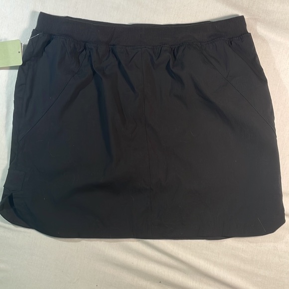 Halcyon | Shorts | Halcyon Black Skort Size S New Wtags | Poshmark